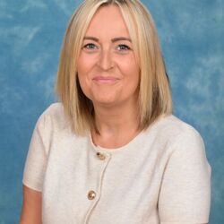 Ms Lucy Babb - Ms Lucy Babb - Meet the team - St Matthew’s Church of ...